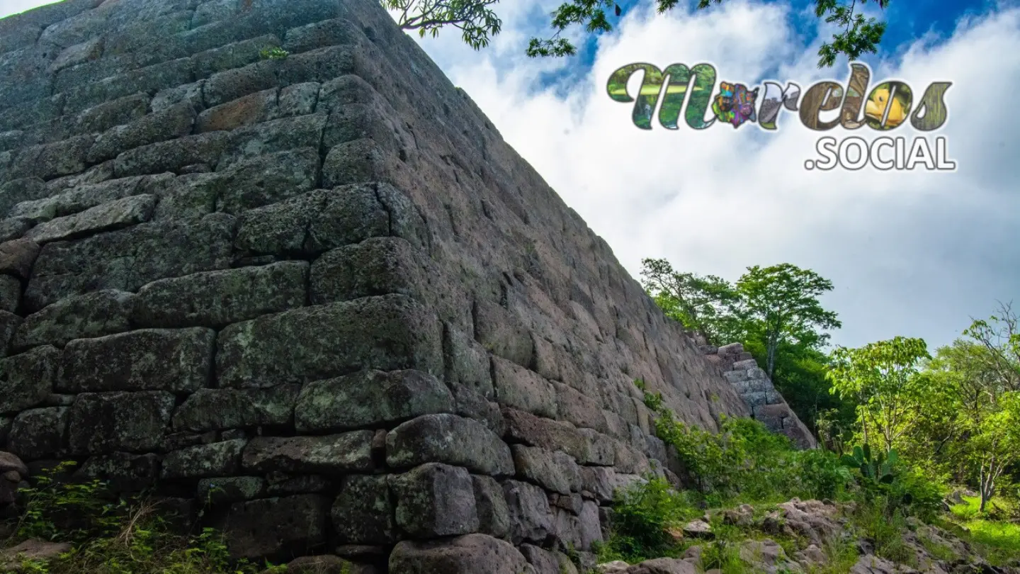 Plataformas megalíticas de Chimalacatlán - Zona Arqueológica. | Fotografía